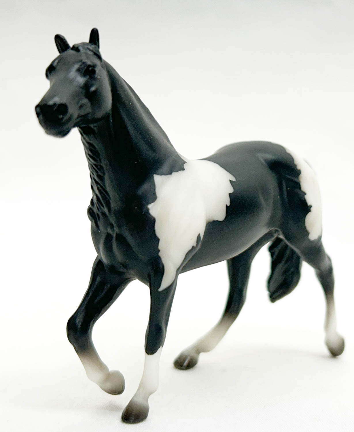 Breyer Stablemates Smart Chic, Black Pinto - April Fool's Day Blind Bag ...