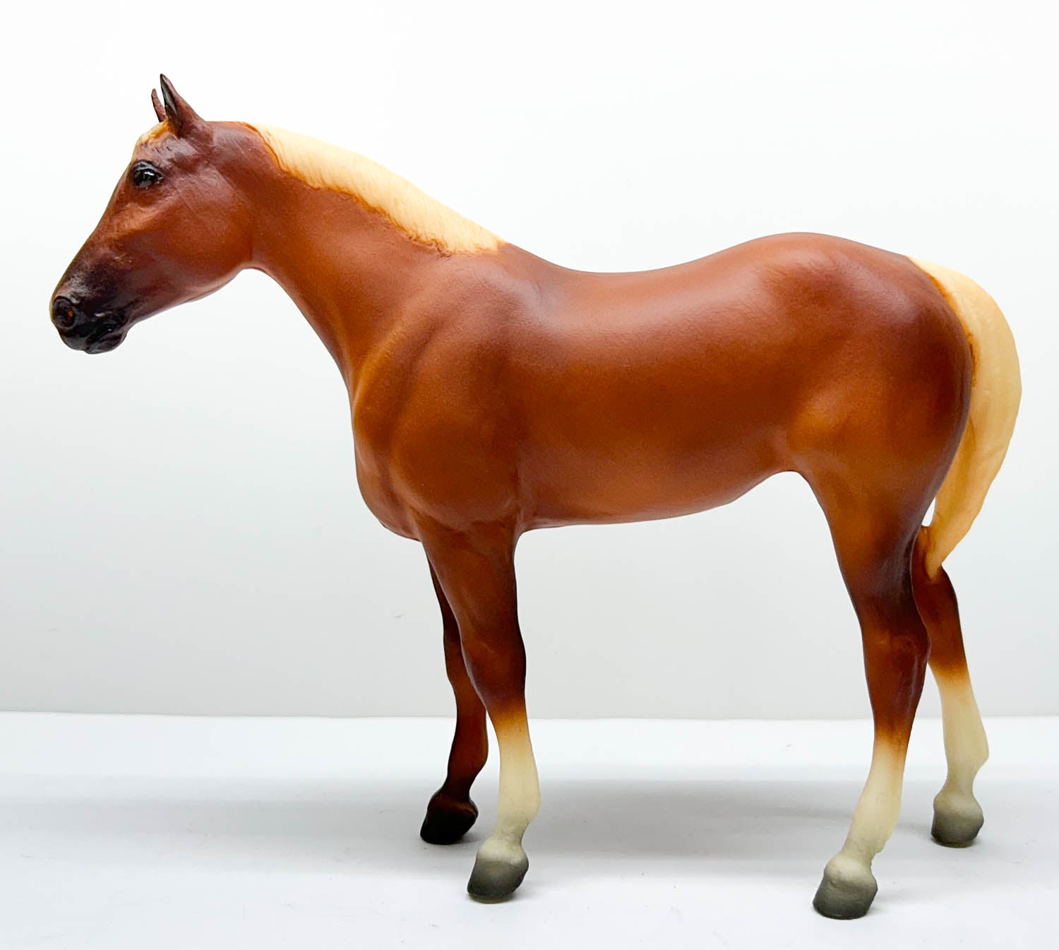 Breyer QH Yearling, Chestnut #760 Retired 2000 – Triple Mountain Model ...