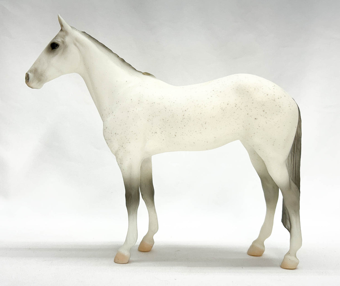 Breyer Halla, Fleabitten Grey - JC Penney SR – Triple Mountain Model Horses