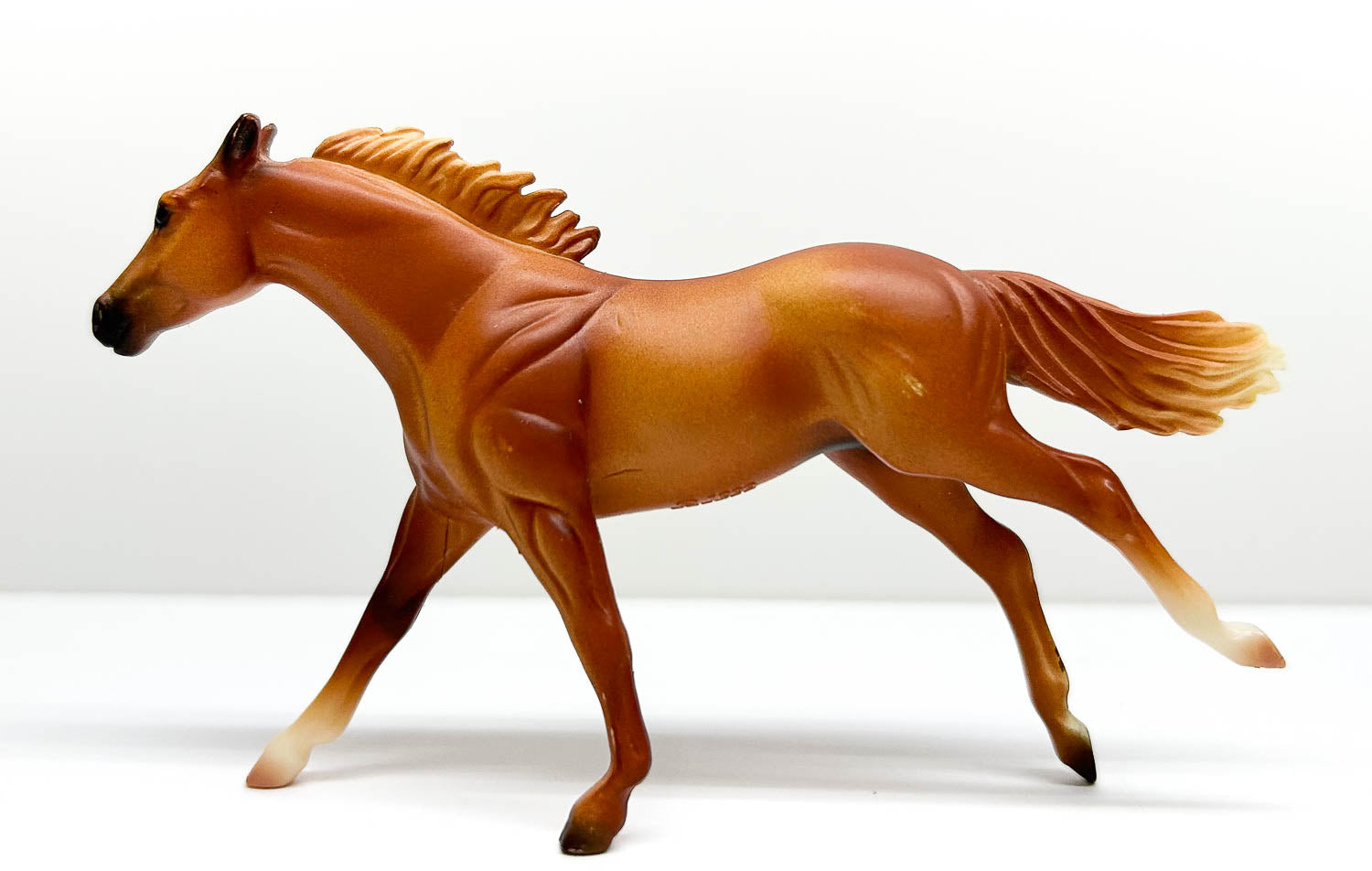 Breyer Stablemates Thoroughbred, Chestnut #5901 1998-2002 – Triple ...