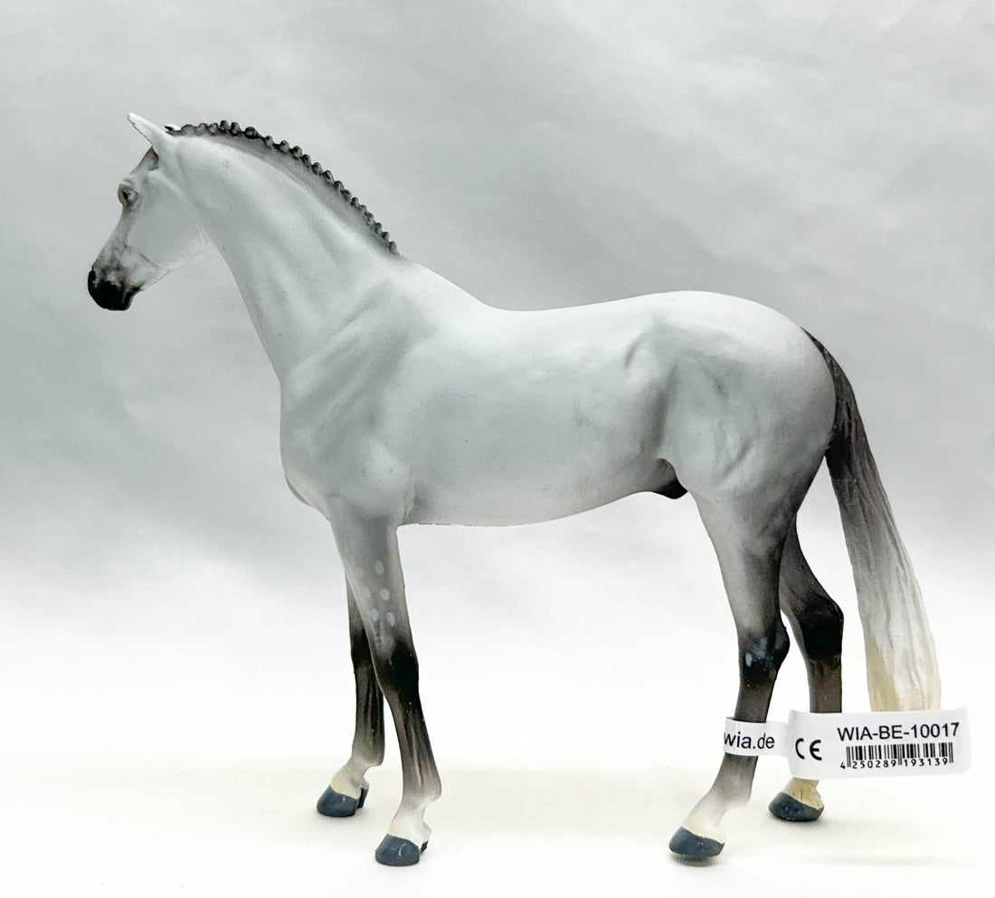 WIA Lancelot, Dapple Grey - 1:20 Scale, Available in the US! – Triple ...