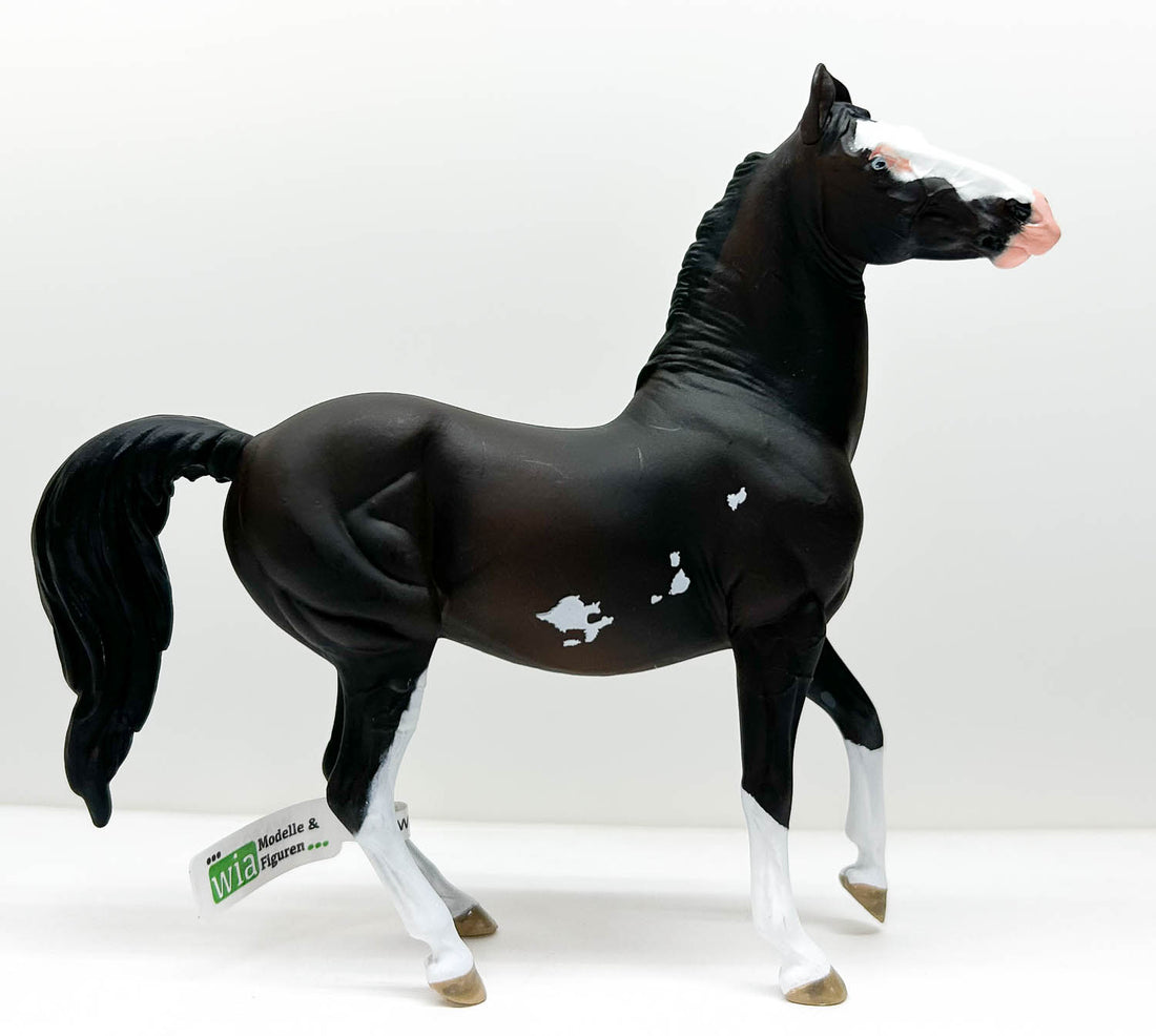 WIA Marwari, Liver Chestnut Sabino – Triple Mountain Model Horses