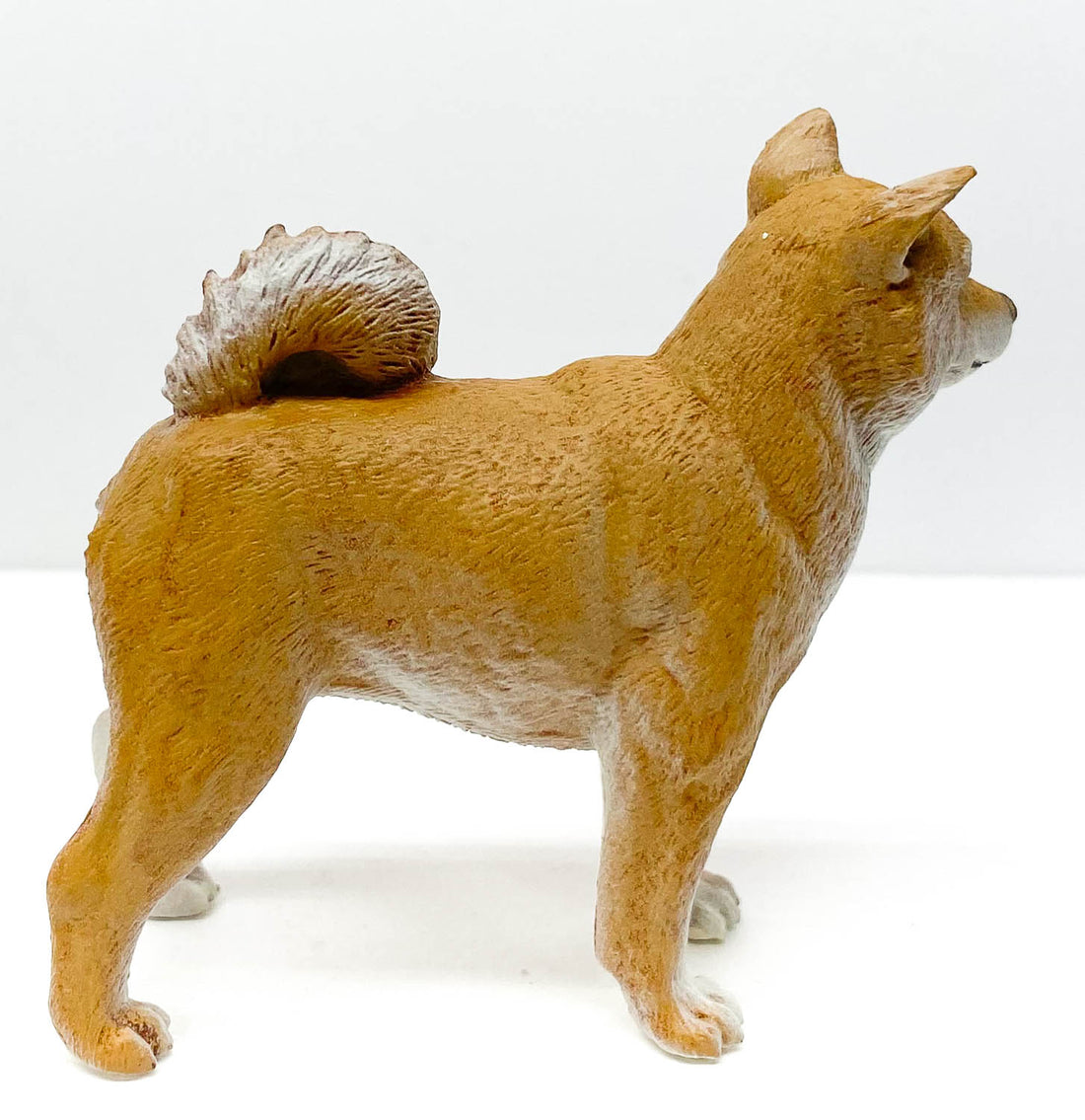 Safari Shiba Inu #100596 – Triple Mountain Model Horses